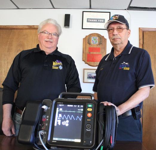 Water Witch Fire Company paramedics using upgraded cardiac monitors ...