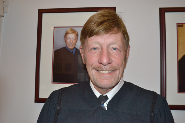 Retired Judge Thompson honored in circuit court | Local News ...