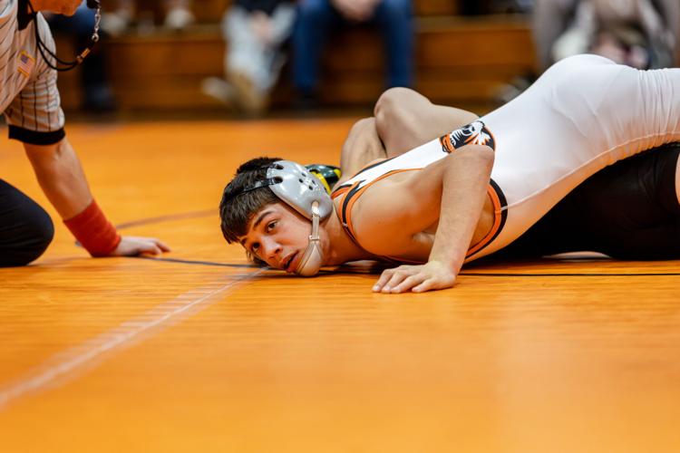 Rising Sun defeats Queen Anne's in region duals opener | Sports ...