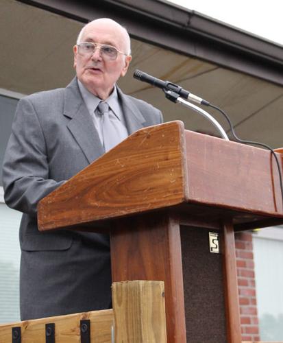 Bill Manlove remembered as family man, public servant | Regional ...