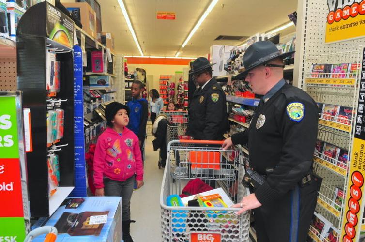 Rising Sun PD joins agencies in 'Shop with a Cop' program | Local News ...