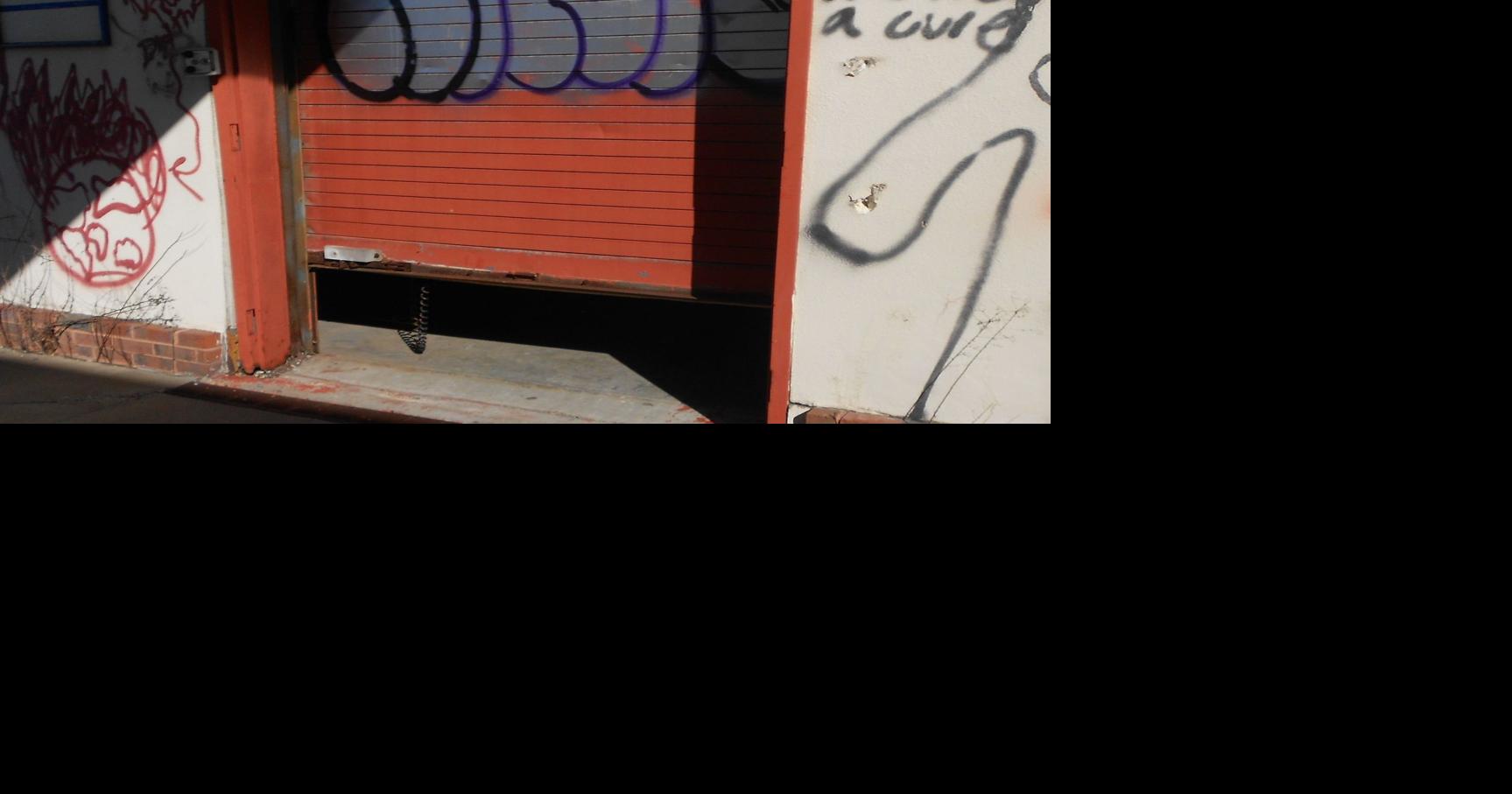 Former Perryville Outlets may be razed due to vandalism | Local News ...