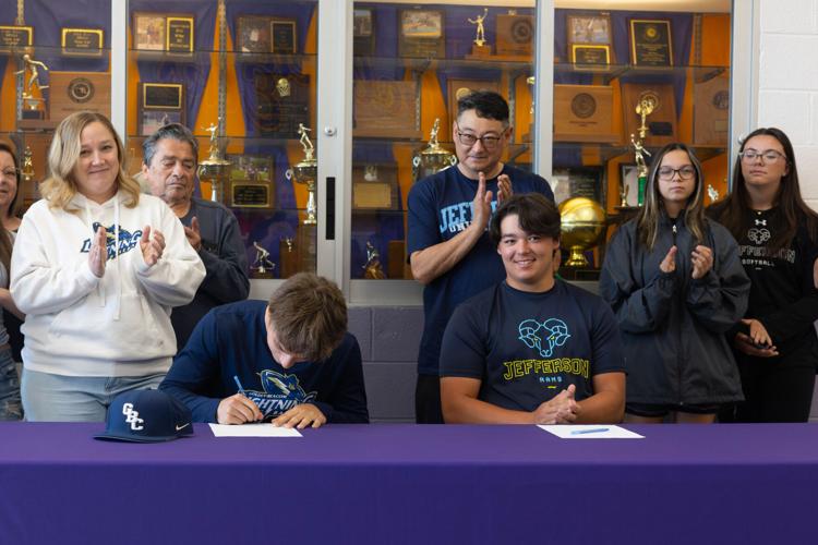 Elkton's Potter, LaManna sign with Division II programs | Sports ...