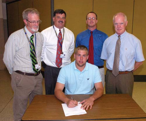 White, Buckland, Fuller look to turn around Frostburg football program ...