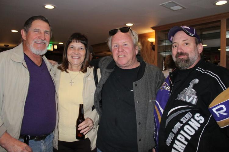 Minihane's Irish Pub opens to lines of patrons | Local News ...