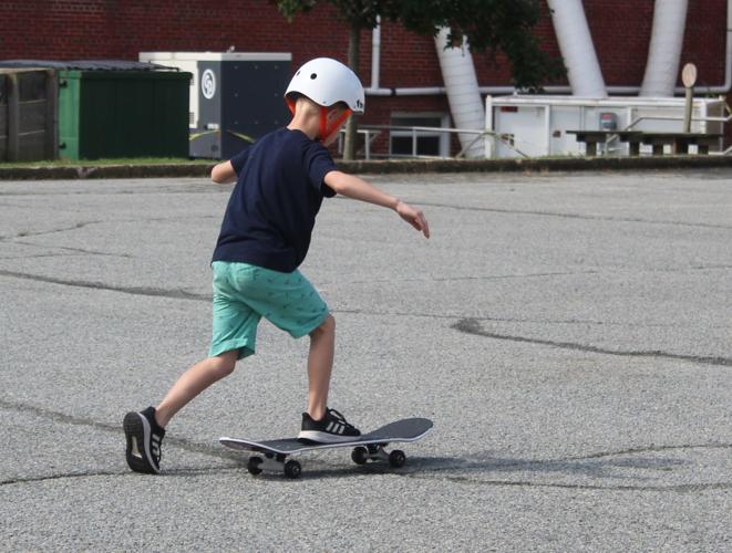 Flip Kick Skateboard Projects hangs 10 with CASA kids | Local News ...