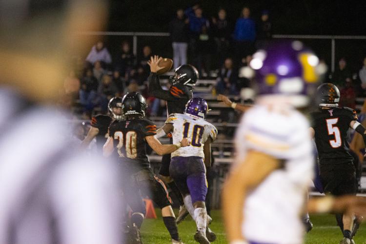 Young Elks shine in second half as Elkton reaches state quarters ...