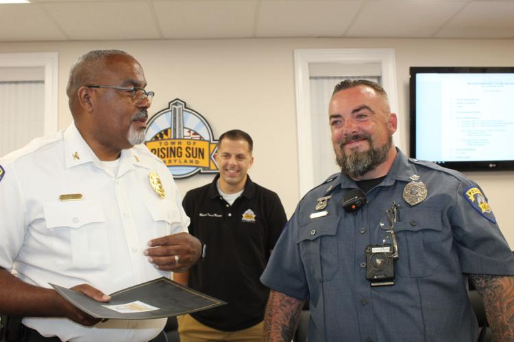 Despite recent additions, local police departments facing hiring ...