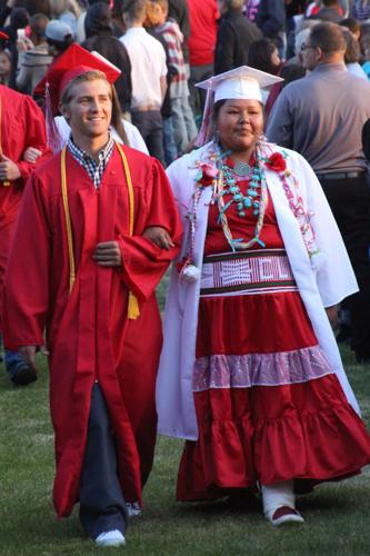 Bill permitting Native American students to wear tribal regalia at ...