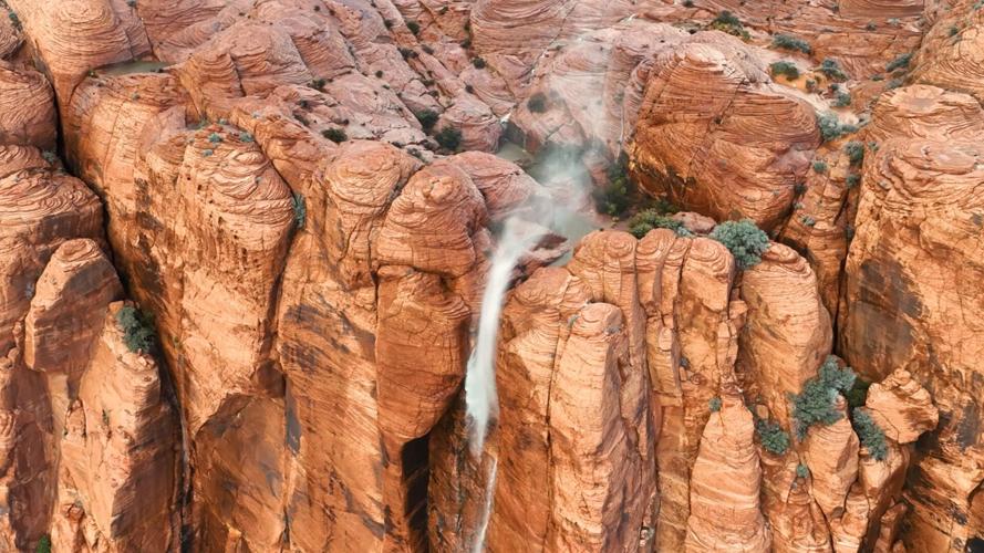Southern Utahn captures waterfalls that appear to flow in reverse ...