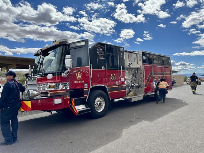 Runaway car carrying 2 unwilling passengers face-plants in Washington ...