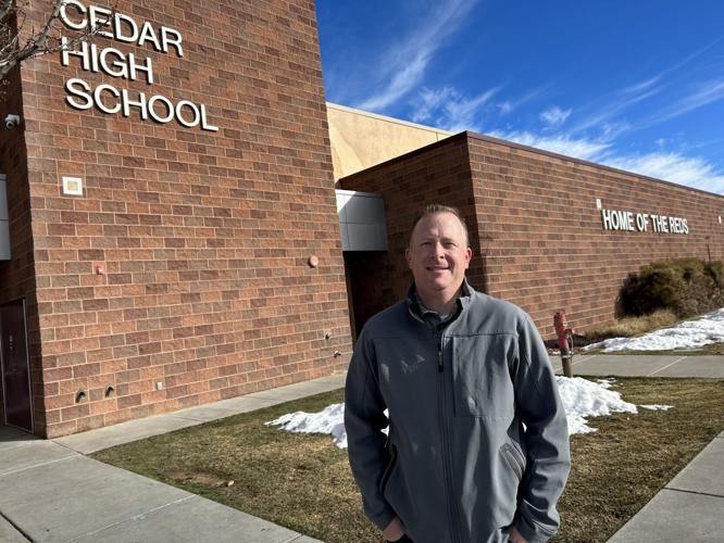 Goal of Cedar’s new football coach Tye Hiatt: ‘Be the best version of ...