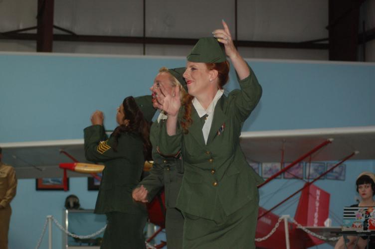 ‘1940s Hangar Dance’ shows veterans a swinging good time | Arts ...