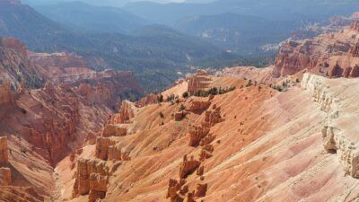 ‘To welcome people’: Governor helps mark construction of new Cedar ...