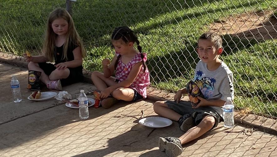 Coral Cliffs BBQ kicks off elementary schools’ back-to-school events ...