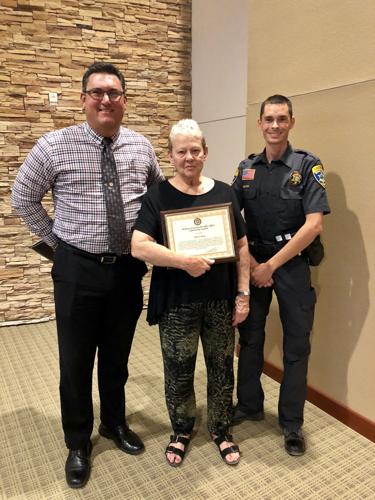 Sheriff honors woman who fired her gun to help save deputy’s life ...