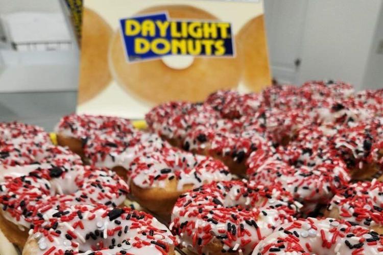 Donuts for 70 cents! Daylight Donuts celebrates 70 years of scrumptious ...