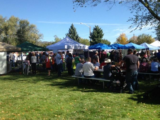 New Harmony Apple Festival returns this weekend, benefits volunteer fire district | Events ...