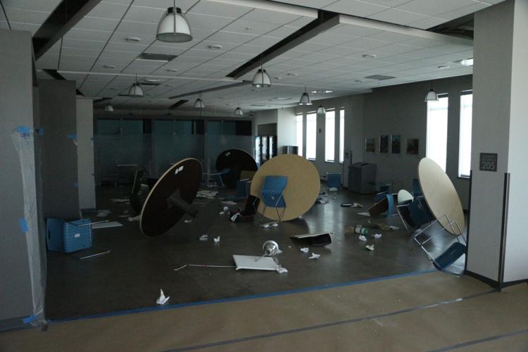 Simulated bomb scare gives Ivins first responders, medical students ...