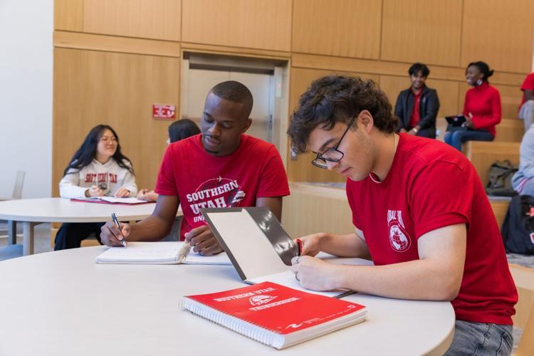 Southern Utah University student enrollment surpasses 15,000 | Local ...