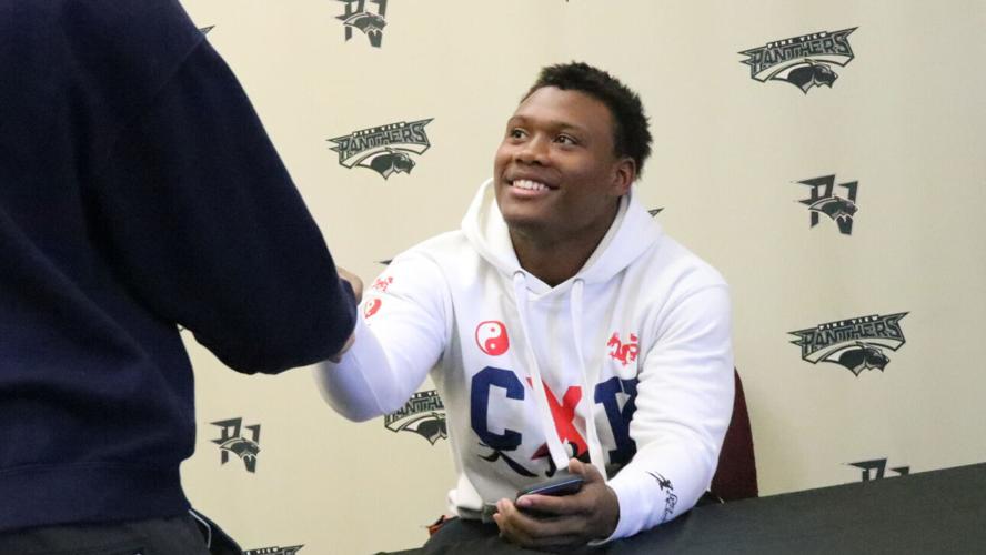 Pine View running back Keith Adams signs to play football at Clemson ...