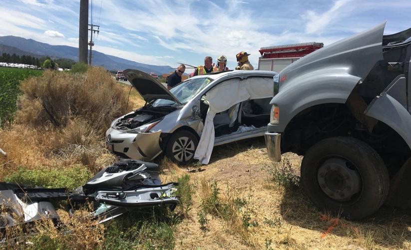 T-bone collision between tow truck, Prius results in serious injuries ...