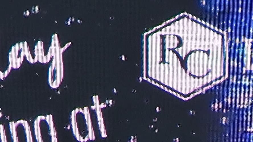 New video display starts the signs of change at Red Cliffs Mall ...