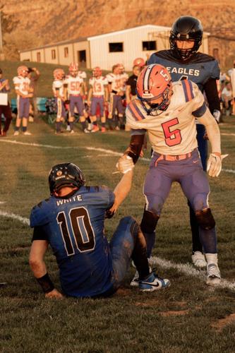 Border Battle 2023: El Capitan football defeats Water Canyon ...