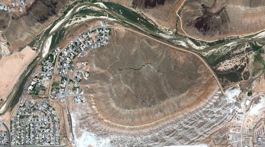 Discover the Desert: Digging into the past on top of Shinob Kibe ...