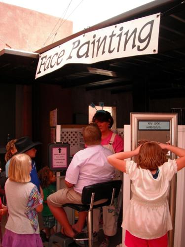 Kayenta Street Painting Festival chalk creations dazzle crowds; STGnews ...