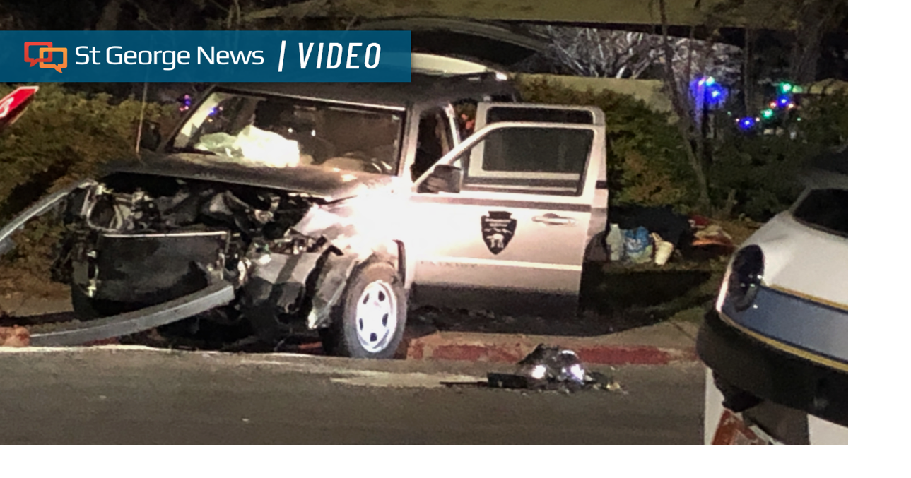 Police say driver suspected of DUI after blowing through stop sign in ...