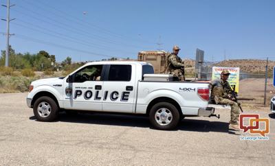 Suspect who allegedly assaulted officer and triggered manhunt turns ...
