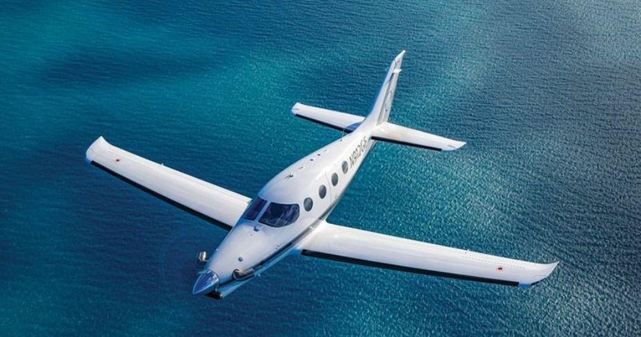 Bend company's plane makes final four of 'Coolest Thing Made in Oregon ...