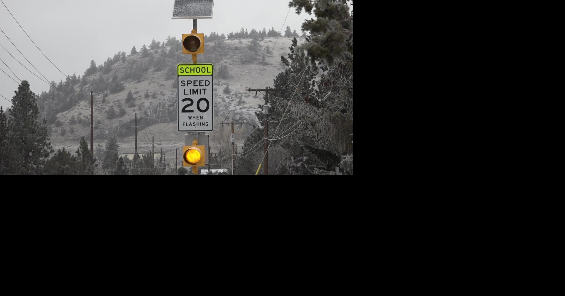 New 20 mph speed limit beacons activated at 14 Bend schools | Central ...