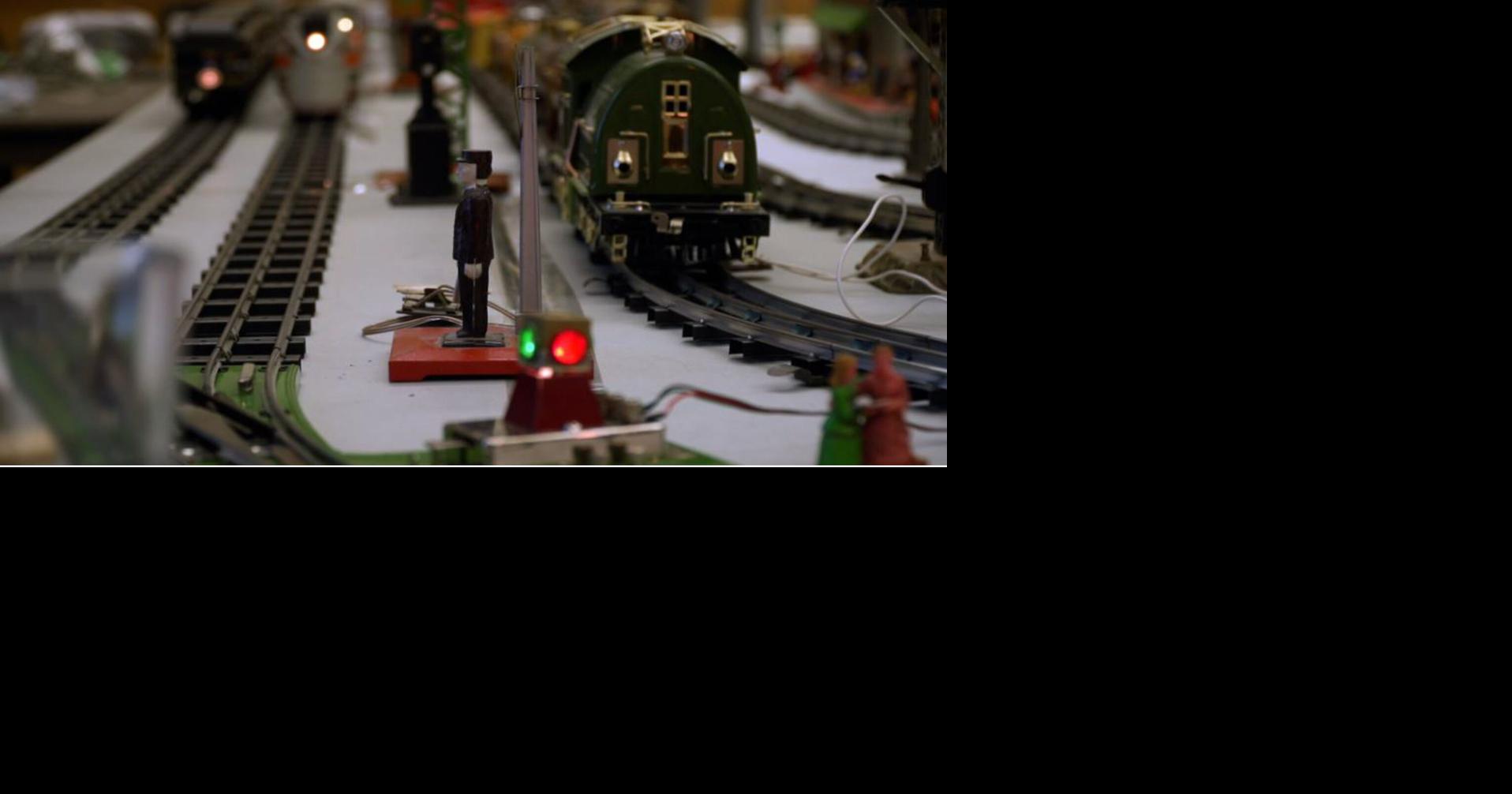 Deschutes Library 'Train Main' returns to Downtown Bend library ...