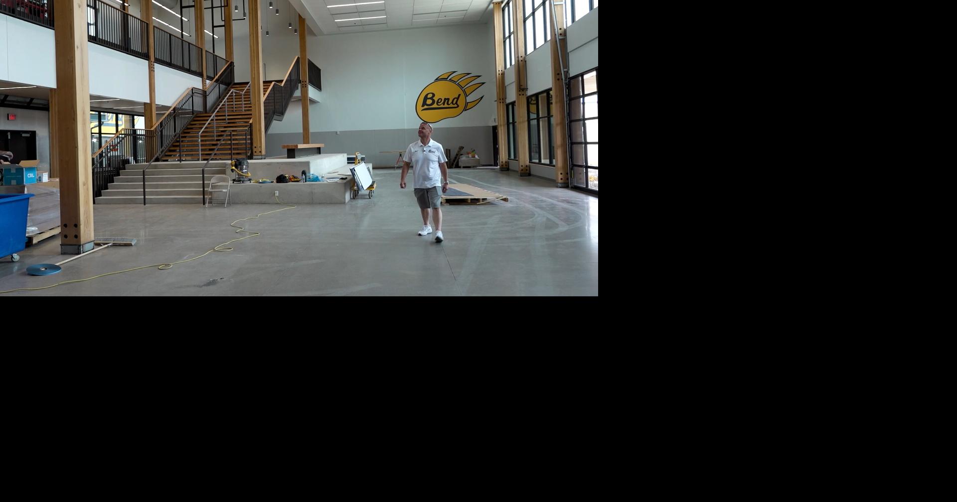 Bend Senior High School shows off new building | | centraloregondaily.com