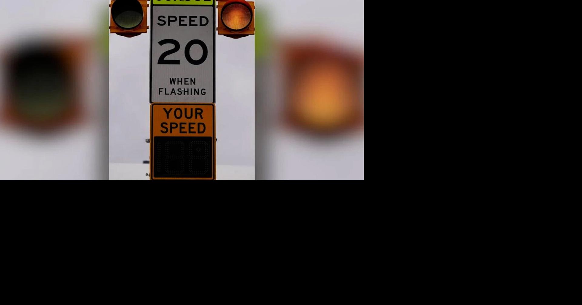 Redmond school zones getting flashing light speed limit signs ...