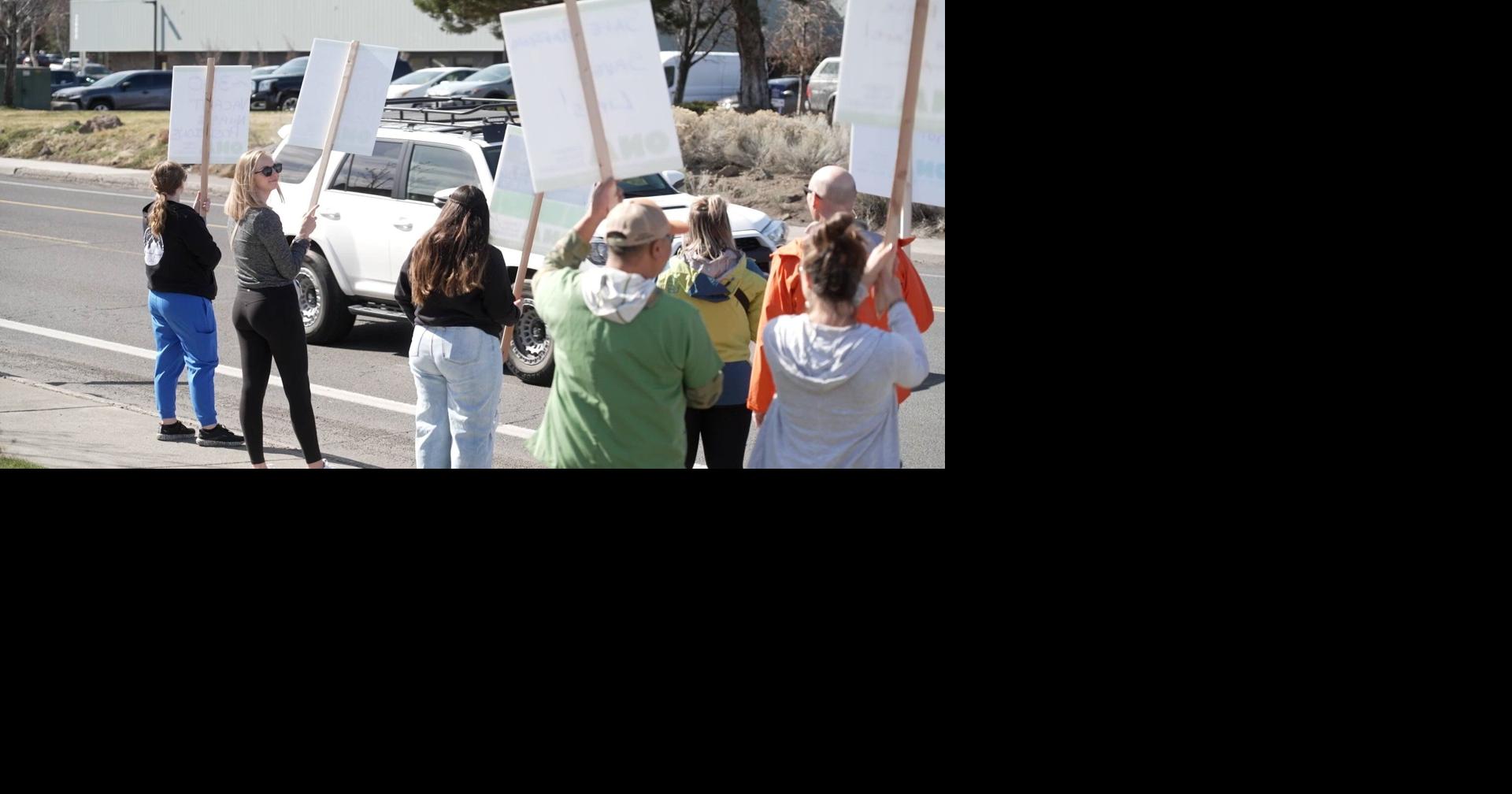 Unemployment pay during strikes among new Oregon laws | Local News ...