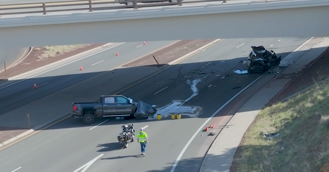 Serious crash shuts down Bend Parkway | Local News | centraloregondaily.com