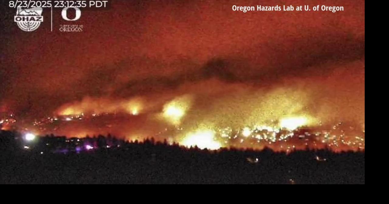 Flat Fire 30-minute timelapse late Saturday night ...