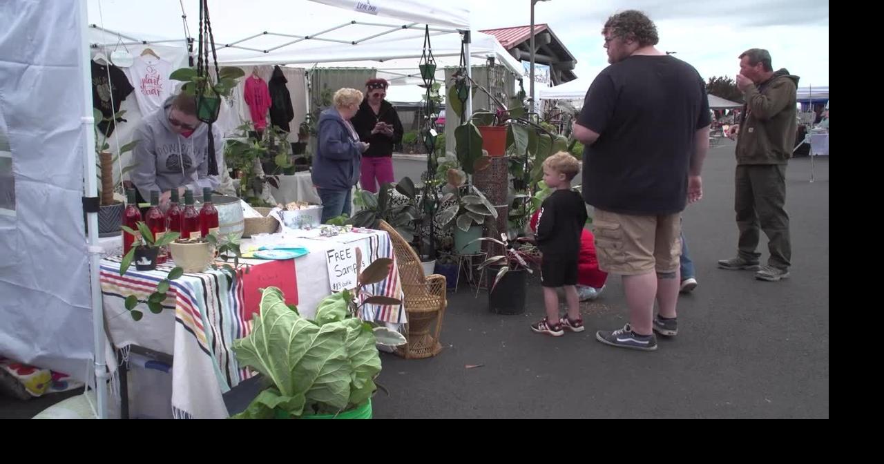 La Pine Senior Activity Center holds Rhubarb Festival for the 13th year ...