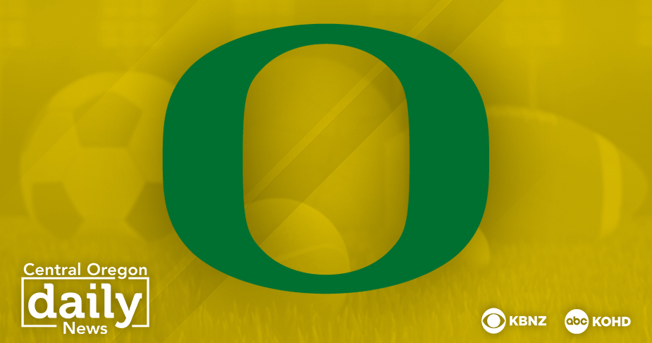 De'Anthony Thomas returns to Autzen during Savannah Bananas game ...