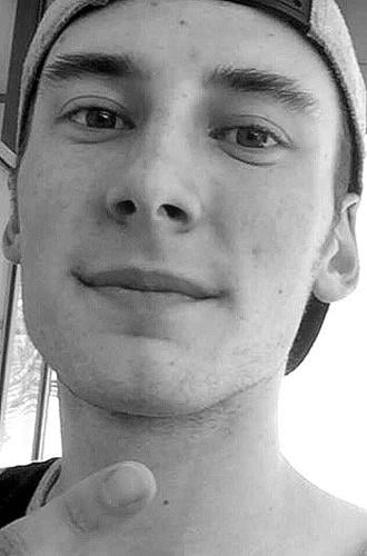 Alex Knox | Obituaries | championnewspapers.com