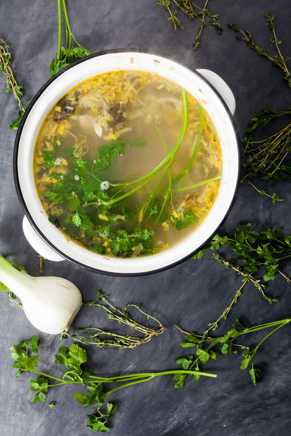 Boilin’ Bones | Food & Drink | charmeasttexas.com