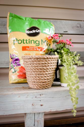 DIY Rope Wrapped Planter | Charm at Home | charmeasttexas.com