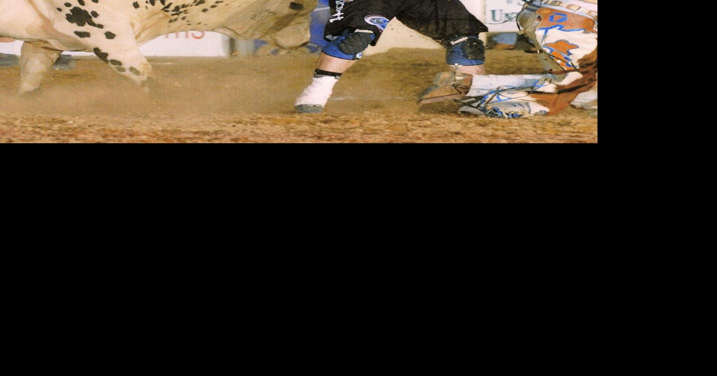 Ray Clary: He Ain't Clowning Around | Features | charmeasttexas.com