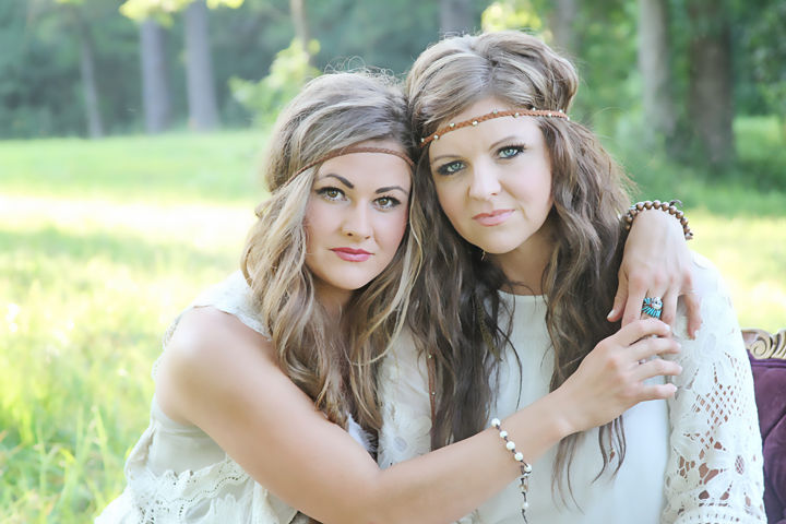 Lockets & Lace | Features | charmeasttexas.com