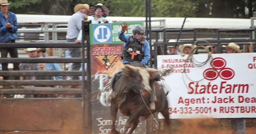 True Grit Rodeo rides to Hurt | News | chathamstartribune.com