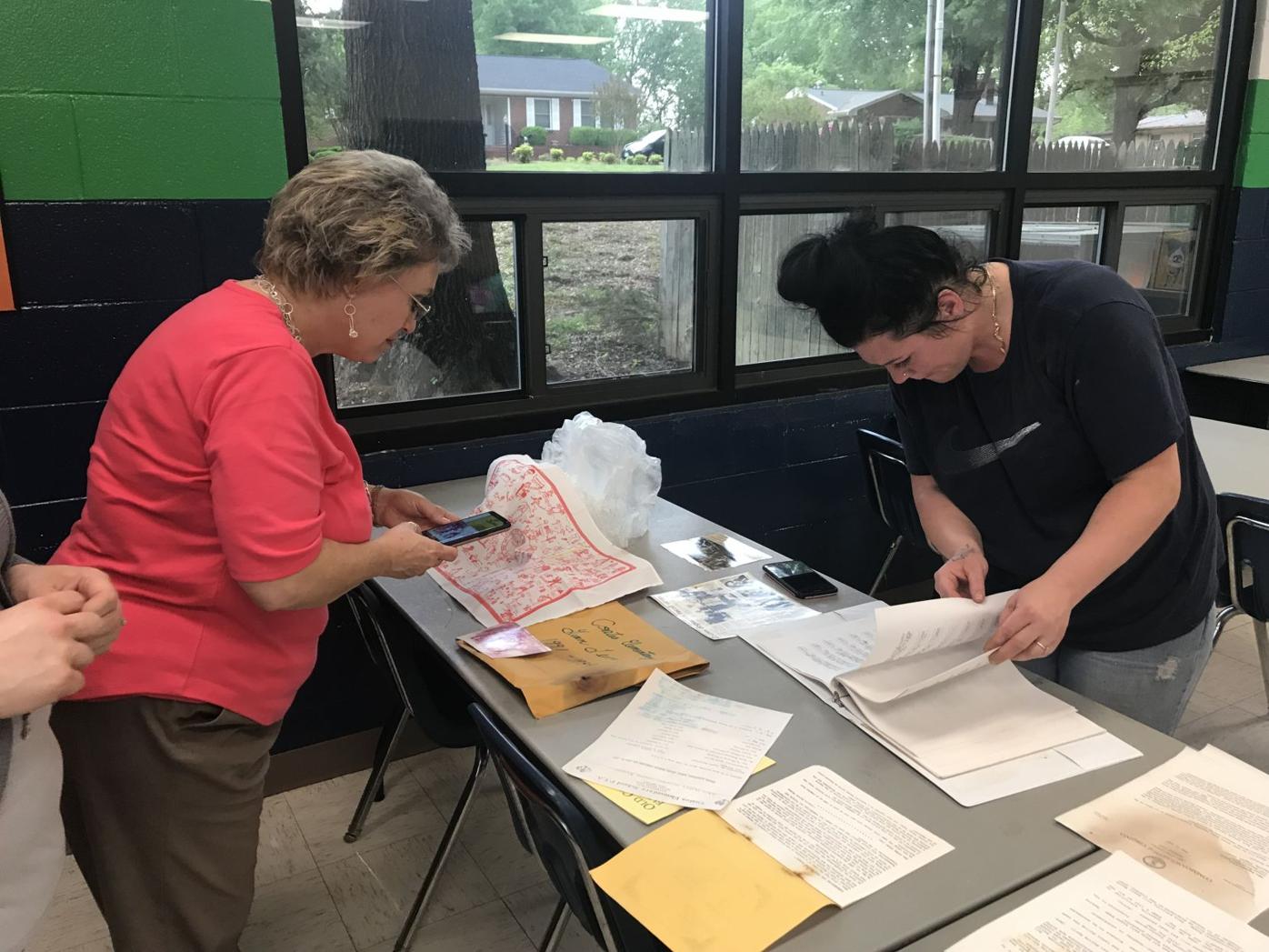 Coates Elementary School time capsule uncovered | News ...