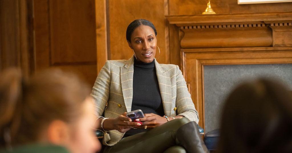 WNBA legend serves as Chatham Hall Leader in Residence | News ...